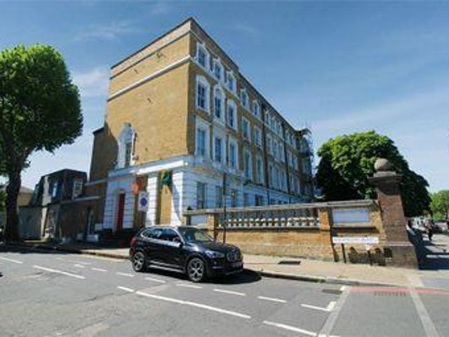 2 Bedrooms Flat for sale in Bow Road, London E3
