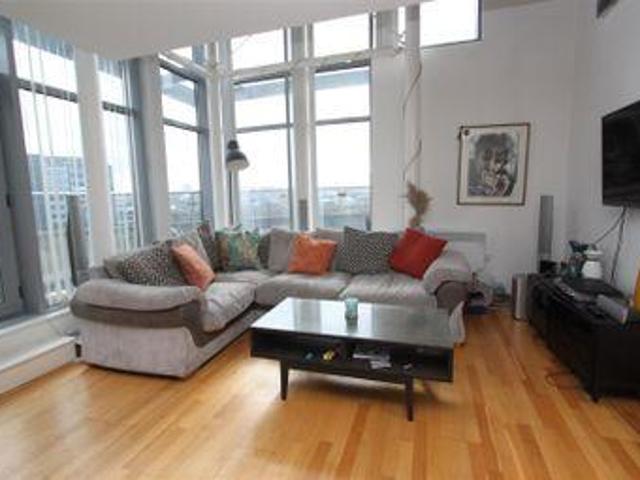 2 Bedrooms Flat for sale in Bonaire, Gotts Road, Leeds LS12