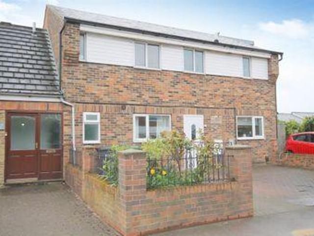 2 Bedrooms Flat for sale in Bad Bargain Lane, York YO31