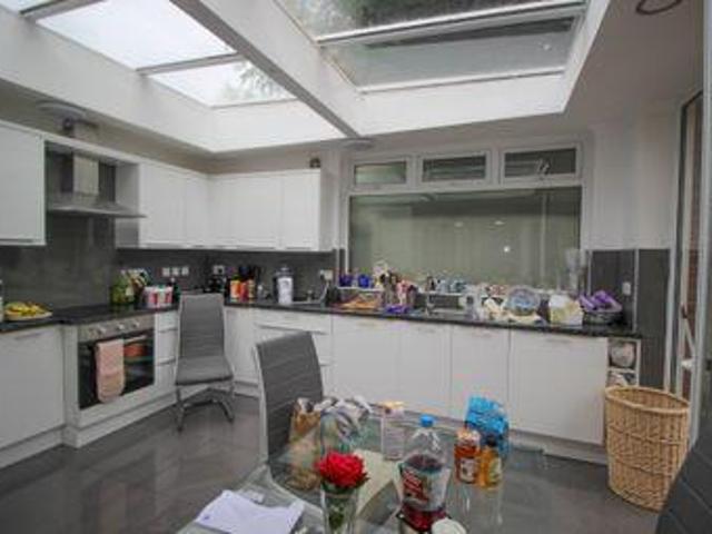 2 Bedrooms Flat for sale in Balfour Road, Harrow On The Hill, Harrow HA1
