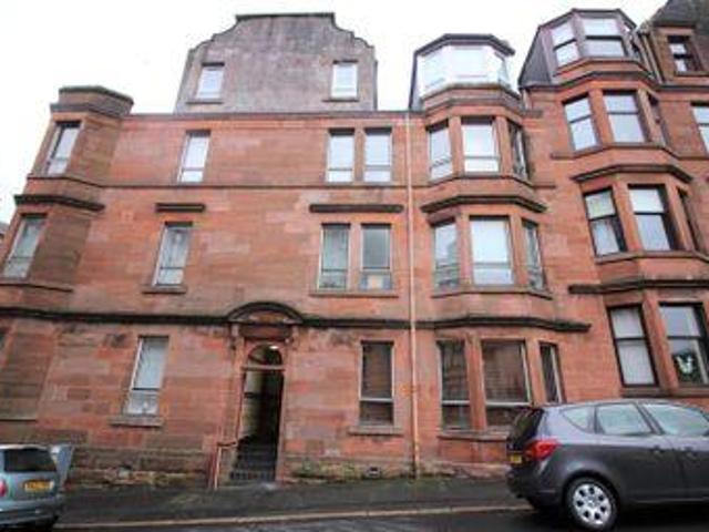 2 Bedrooms Flat for sale in Bank Street, Greenock PA15
