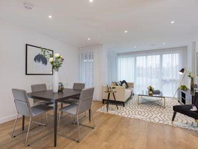 2 Bedrooms Flat for sale in Banning Street, Royal Greenwich, London SE10