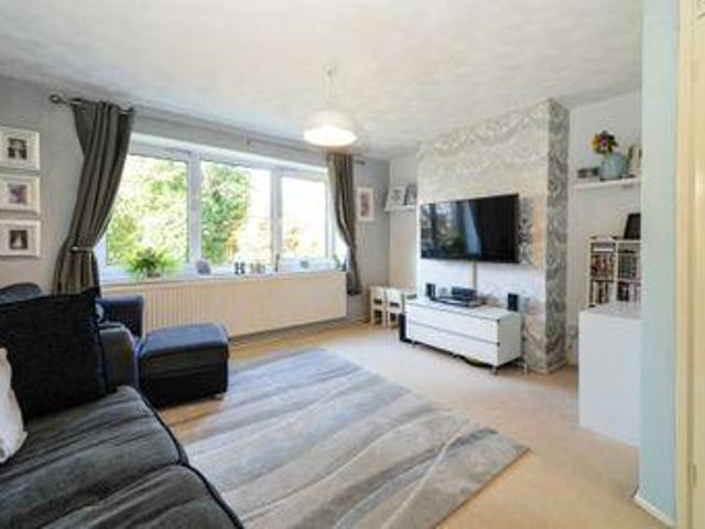 2 Bedrooms Flat for sale in Bardwell Court, St.Albans AL1