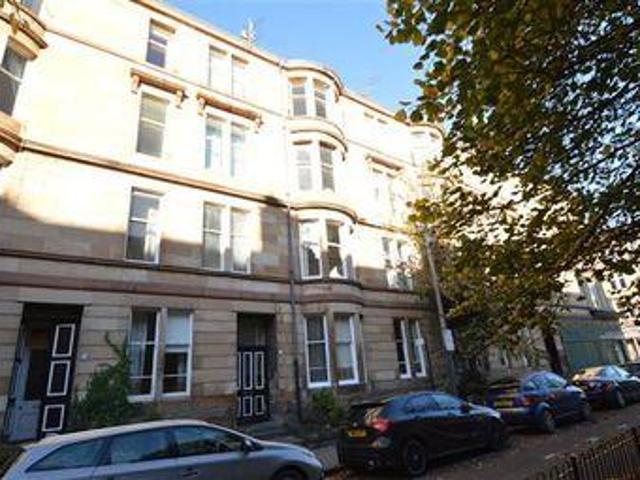 2 Bedrooms Flat for sale in Barrington Drive, Woodlands, Glasgow G4