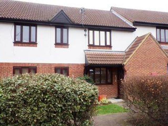 2 Bedrooms Flat for sale in Basildon, Essex SS15