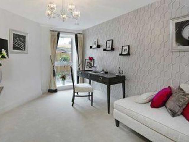 2 Bedrooms Flat for sale in Beulah Hill, London SE19