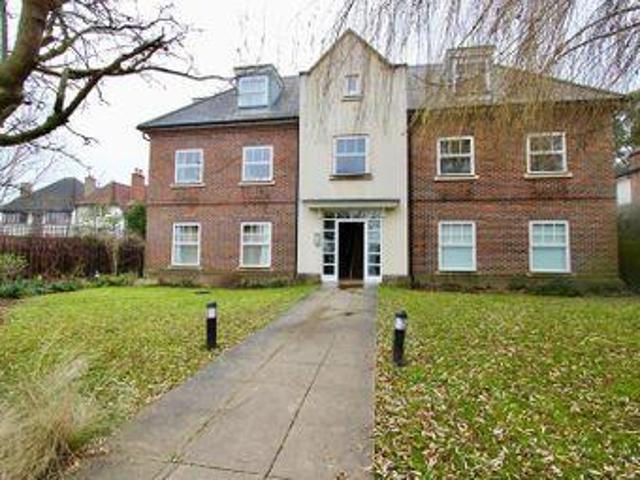 2 Bedrooms Flat for sale in Beulah Hill, Upper Norwood, London SE19