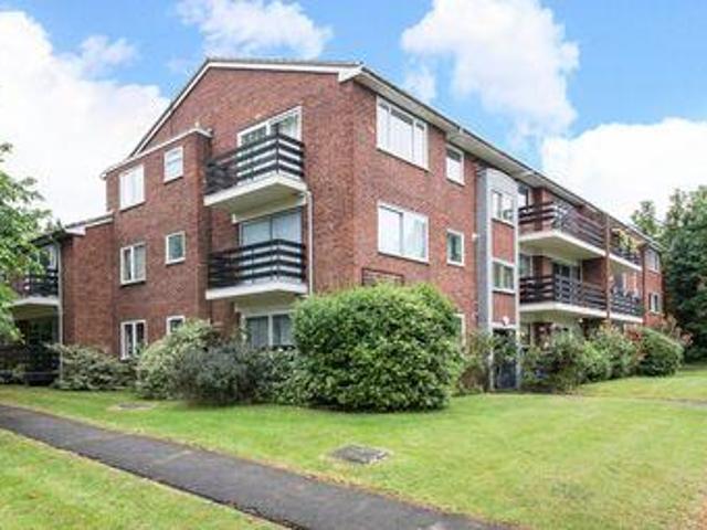 2 Bedrooms Flat for sale in Beulah Hill, Upper Norwood, London SE19