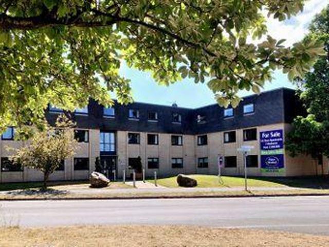 2 Bedrooms Flat for sale in Bevan House, Pointer Court, Ashton Road, Lancaster LA1