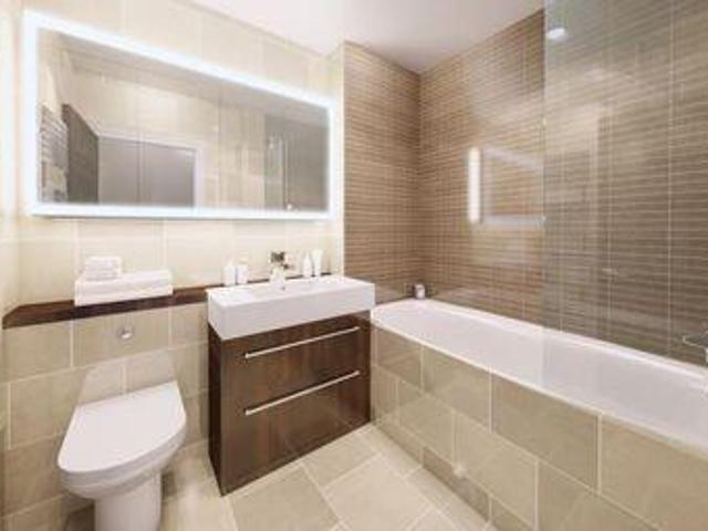 2 Bedrooms Flat for sale in Bevington Bush, Liverpool L3