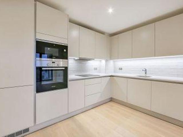 2 Bedrooms Flat for sale in Beatrice Place, London SW19