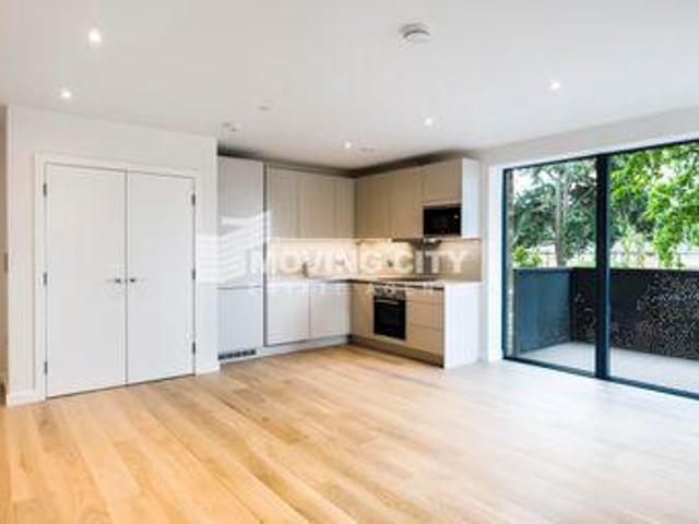 2 Bedrooms Flat for sale in Beatrice Place, Southfields, London, UK SW19
