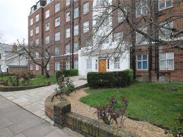 2 Bedrooms Flat for sale in Beaumont Court, Sutton Lane North W4