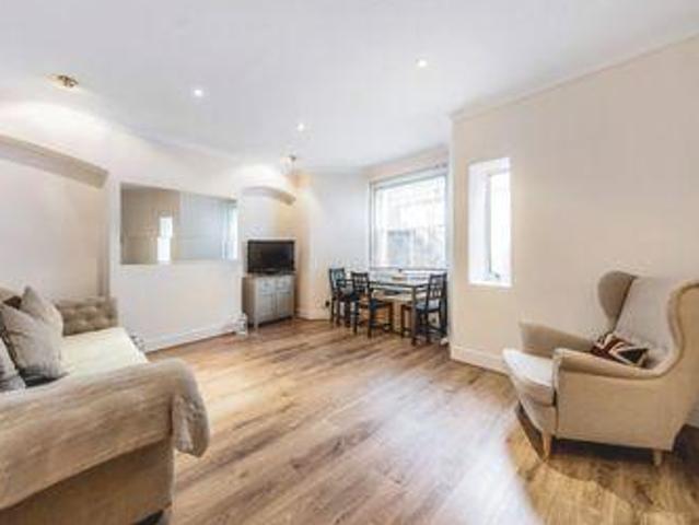 2 Bedrooms Flat for sale in Beaumont Crescent, London W14