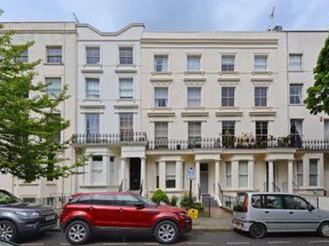 2 Bedrooms Flat for sale in Belgrave Gardens, London NW8