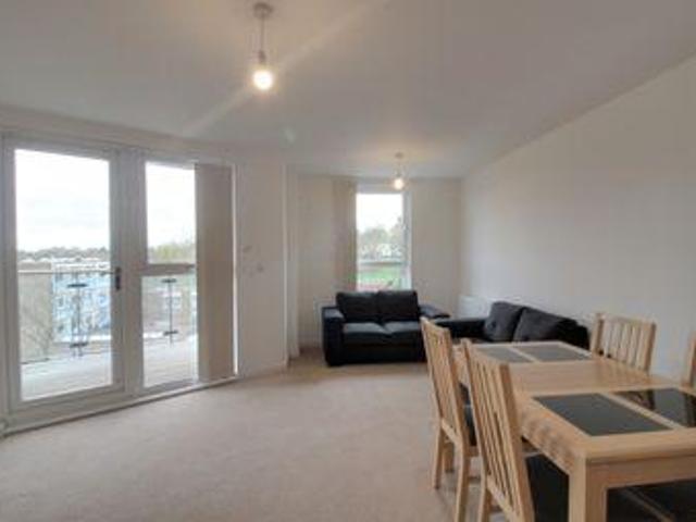 2 Bedrooms Flat for sale in Bell Barn Road, Edgbaston, Birmingham B15