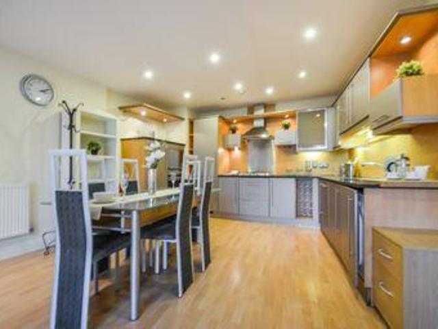 2 Bedrooms Flat for sale in Bellar Gate, Nottingham NG1