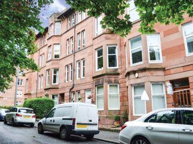 2 Bedrooms Flat for sale in Bellwood Street, Flat 3/1, Shawlands, Glasgow G41