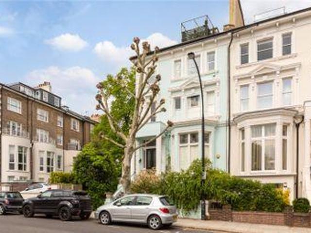 2 Bedrooms Flat for sale in Belsize Park Gardens, Belsize Park, London NW3