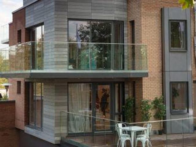 2 Bedrooms Flat for sale in Berkeley Avenue, Reading RG1