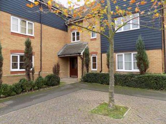 2 Bedrooms Flat for sale in Blackthorn Road, Hersden, Canterbury CT3