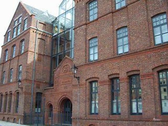 2 Bedrooms Flat for sale in Bloom Street, Salford M3