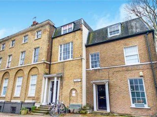2 Bedrooms Flat for sale in Bruce Grove, Tottenham, London N17