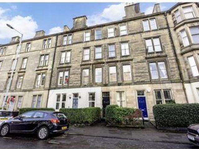 2 Bedrooms Flat for sale in Brunton Gardens, Montgomery Street, Edinburgh EH7