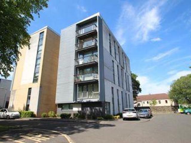 2 Bedrooms Flat for sale in Brabloch Park, Paisley, Renfrewshire PA3