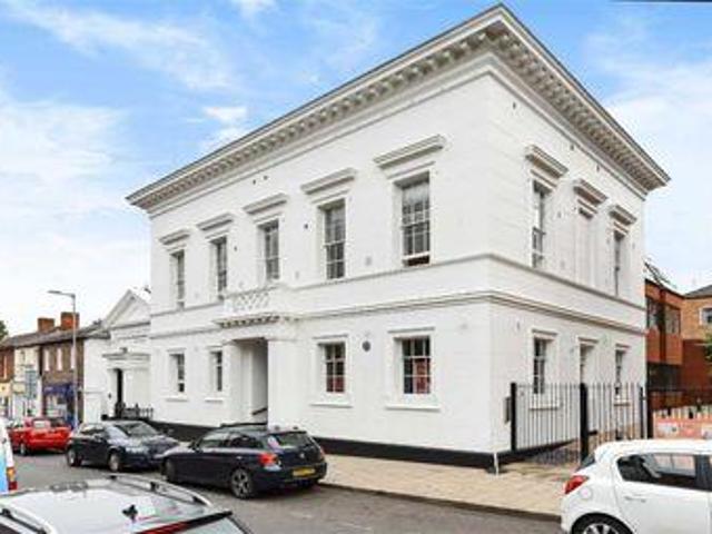 2 Bedrooms Flat for sale in Brand Street, Hitchin, Hertfordshire SG5