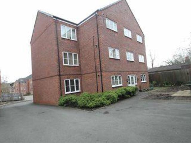 2 Bedrooms Flat for sale in Brett Young Close, Halesowen B63