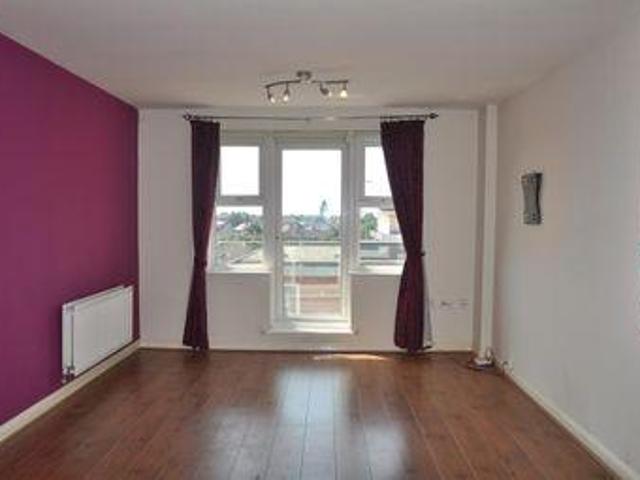 2 Bedrooms Flat for sale in Bridge Court, Stanley Road HA2