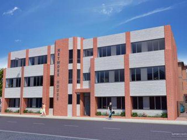 2 Bedrooms Flat for sale in Bridge Street, High Wycombe HP11