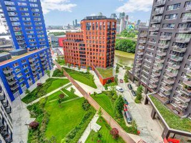 2 Bedrooms Flat for sale in Bridgewater House, London City Island, Canning Town E14