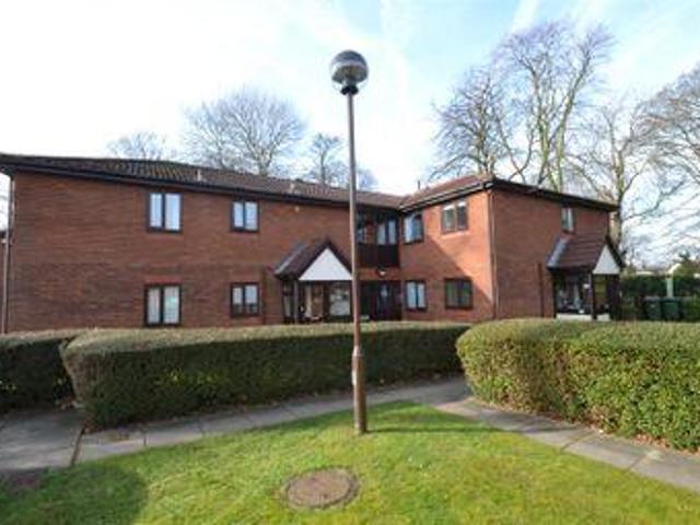 2 Bedrooms Flat for sale in Bridle Park, Bromborough, Wirral CH62