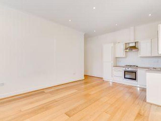 2 Bedrooms Flat for sale in Brixton Road, London SW9