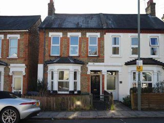 2 Bedrooms Flat for sale in Brookhill Road, New Barnet, Barnet EN4