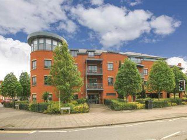 2 Bedrooms Flat for sale in Buckingham Street, Aylesbury HP20