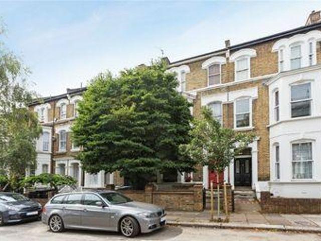 2 Bedrooms Flat for sale in Burlington Gardens, London W3