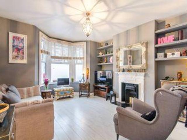 2 Bedrooms Flat for sale in Burns Road, Harlesden NW10