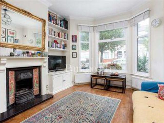 2 Bedrooms Flat for sale in Burrows Road, London, London NW10