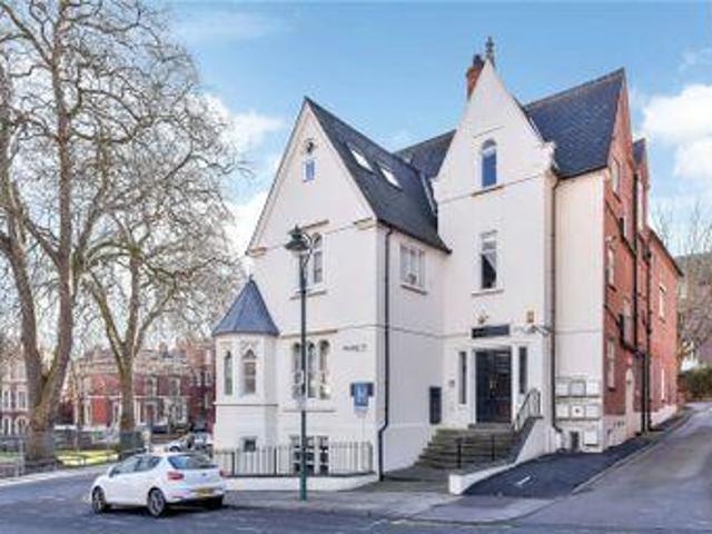 2 Bedrooms Flat for sale in Byron House, 1 College Street, Nottingham, Nottinghamshire NG1