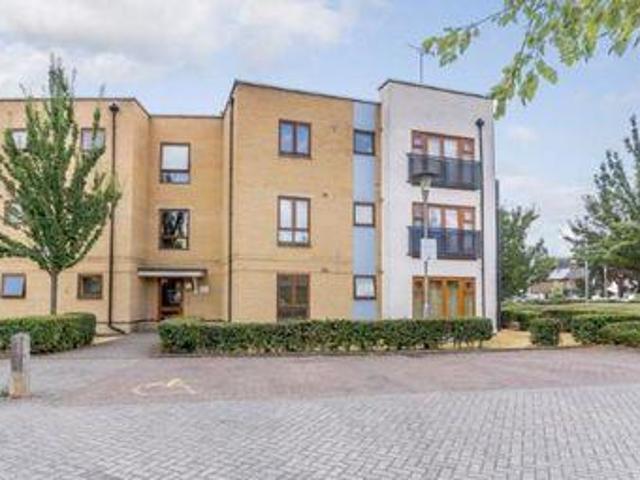 2 Bedrooms Flat for sale in Goodman Crescent, Croydon CR0