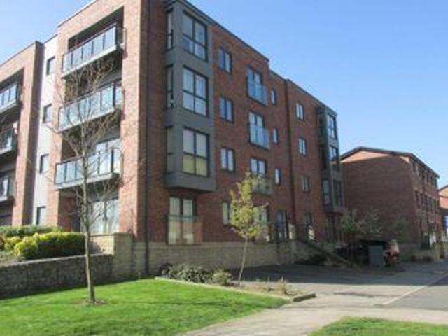 2 Bedrooms Flat for sale in Goodman Street, Hunslet, Leeds LS10
