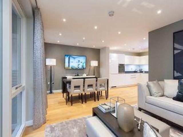 2 Bedrooms Flat for sale in Goodchild Road, London N4