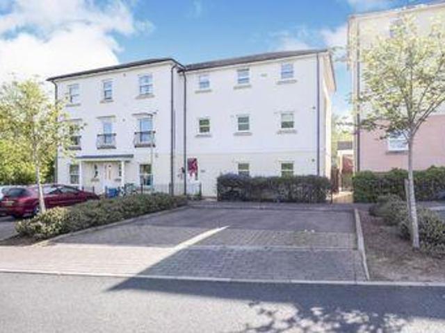 2 Bedrooms Flat for sale in Goodrich Road, N/A, Cheltenham, Gloucestershire GL52