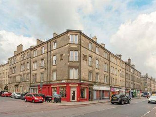 2 Bedrooms Flat for sale in Gorgie Road, Edinburgh EH11