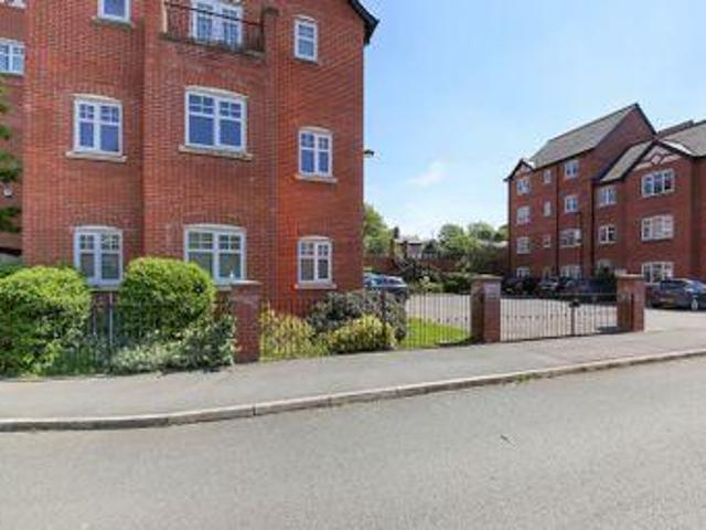 2 Bedrooms Flat for sale in Gardinar Close, Standish, Wigan WN1