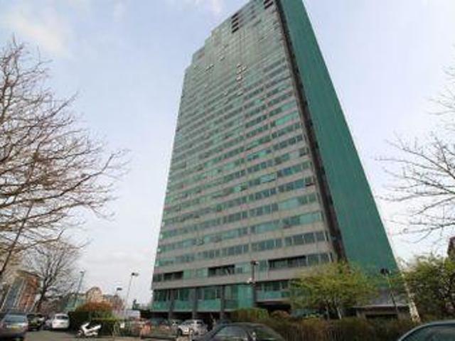 2 Bedrooms Flat for sale in George Beard Road, London SE8