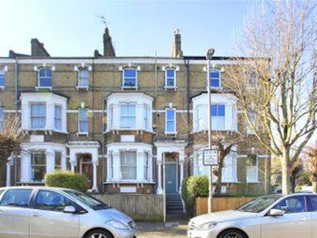 2 Bedrooms Flat for sale in Geraldine Road, Wandsworth, London SW18